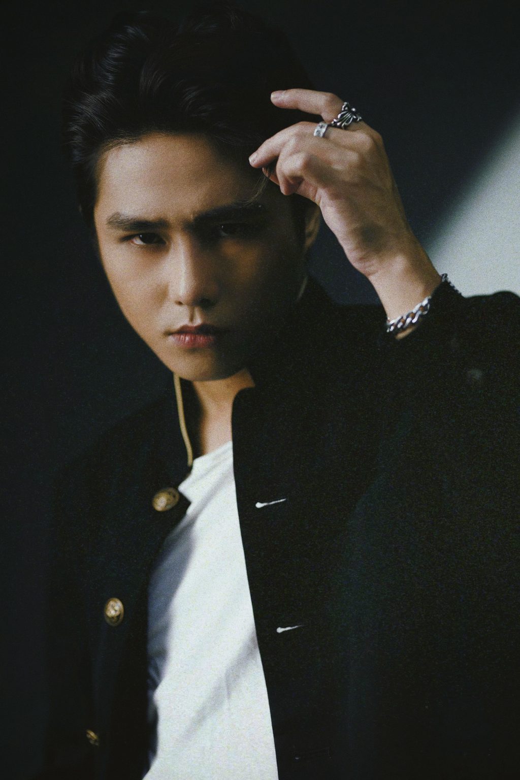 TANG DUY TAN - bigarts